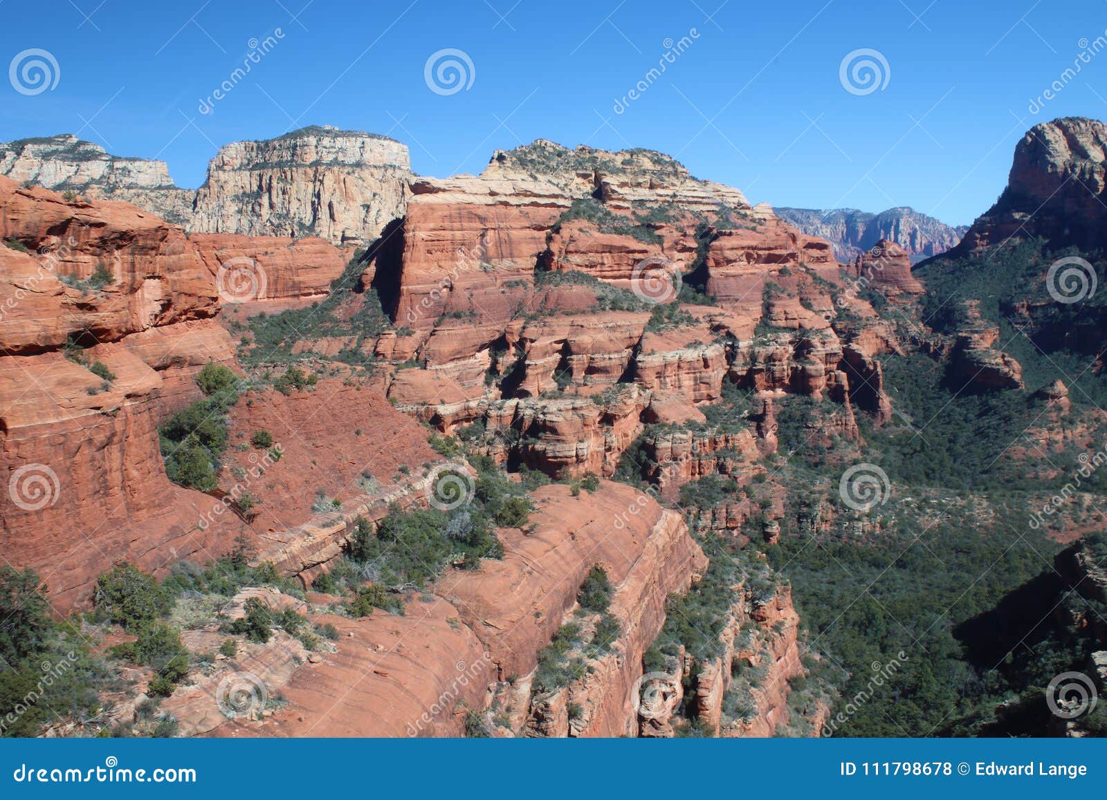 Rocas Rojas De Sedona, Arizona Foto de archivo - Imagen de asoleado ...