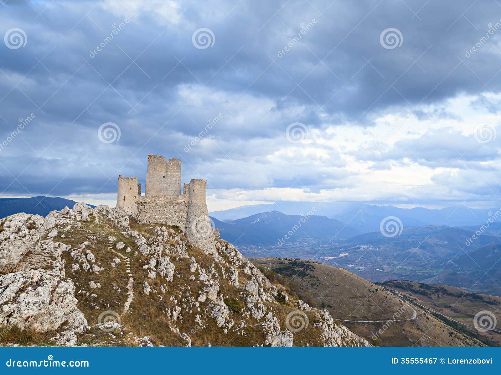 Rocca calascio castle stock image. Image of architecture - 35555467