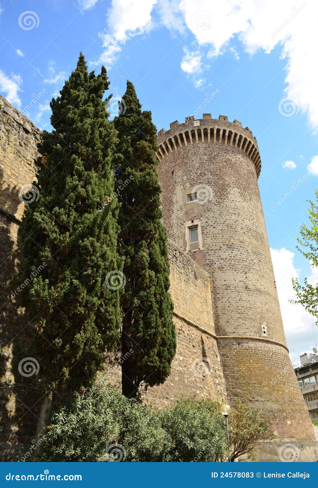 Rocca Pia in Tivoli - Italy Stock Image - Image of historic, kingdom ...