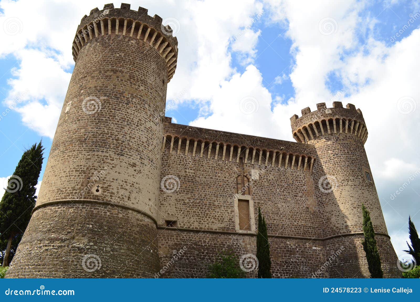 Rocca Pia in Tivoli - Italy Stock Image - Image of fort, italy: 24578223