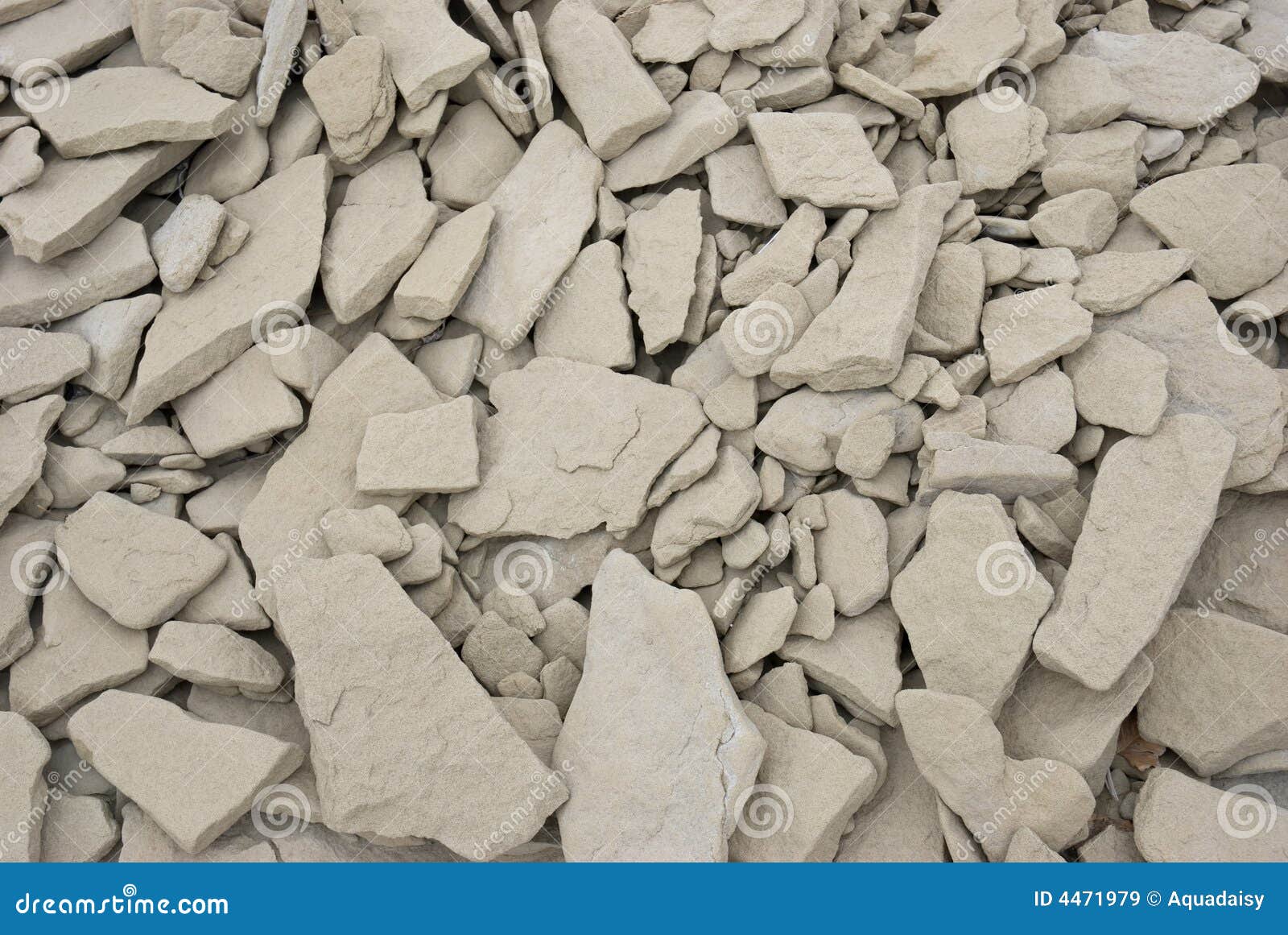 Rocce del calcare immagine stock. Immagine di roccia, mucchio - 4471979