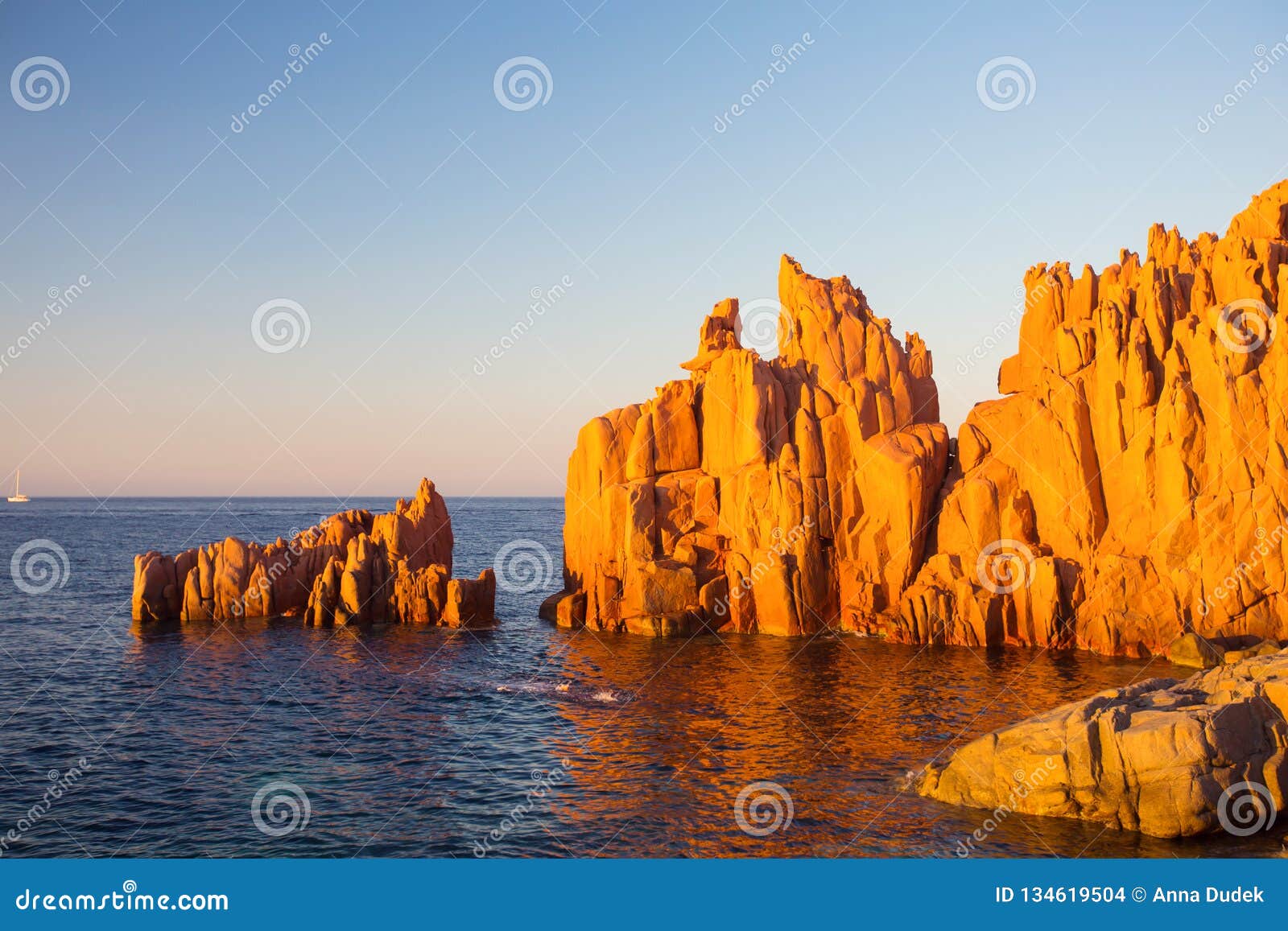 Rocce Rosse Arbatax, Sardinia Stock Photo - Image of island, rosse ...