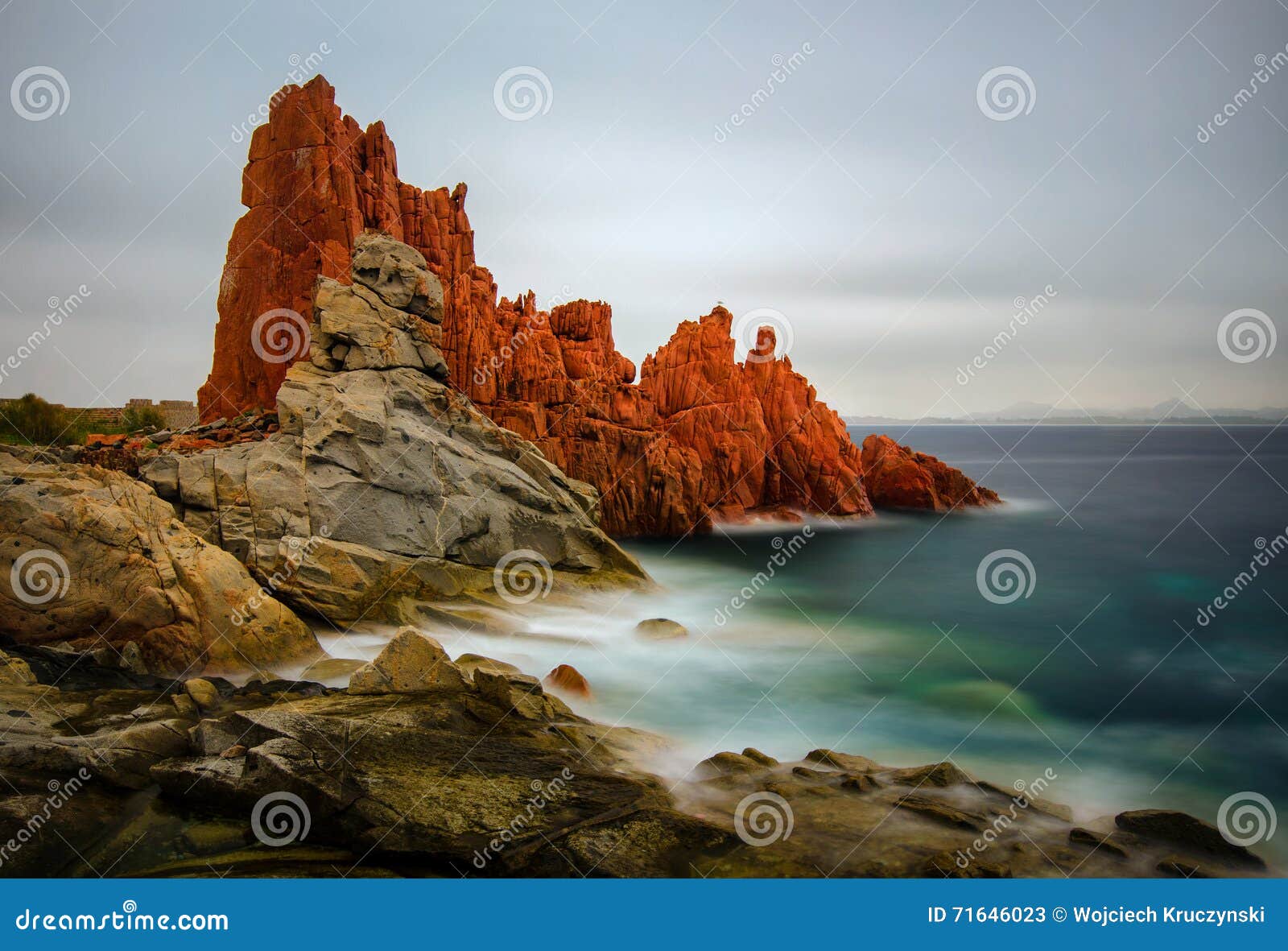 Rocce rosse di Arbatax immagine stock. Immagine di europa - 71646023
