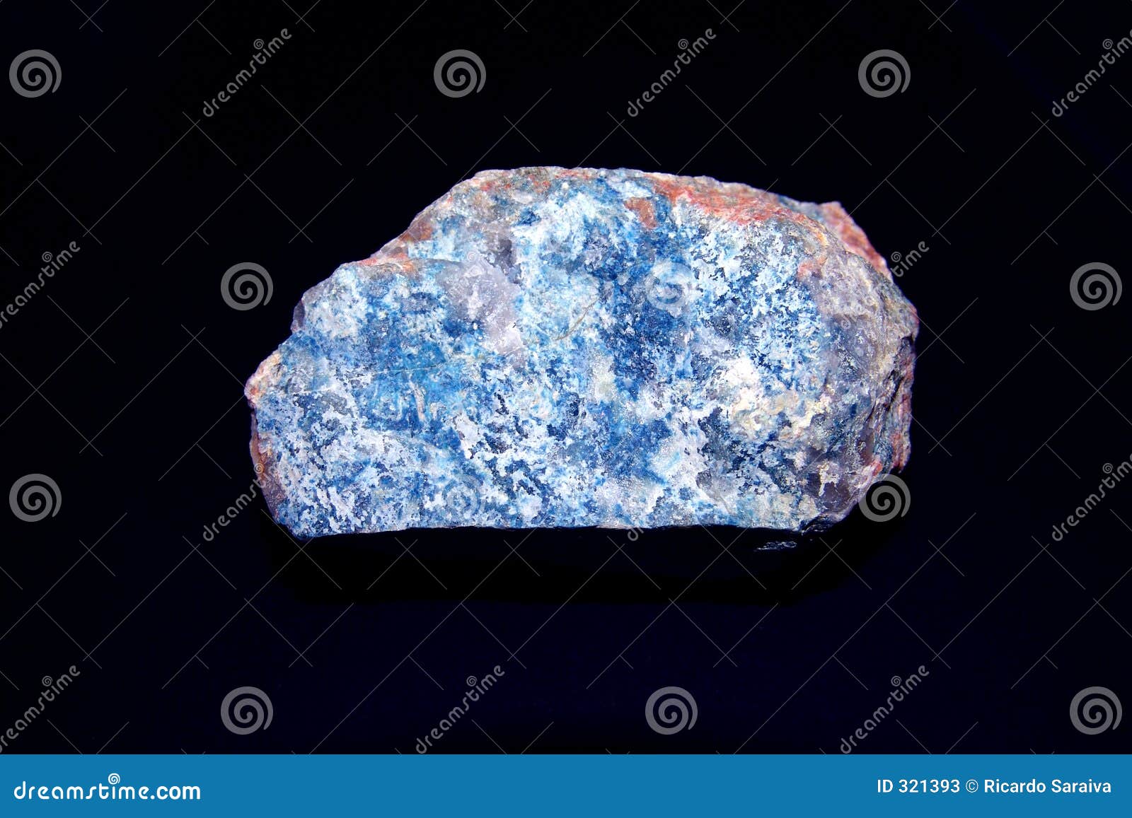 Roche minérale image stock. Image du minerais, pierres - 321393