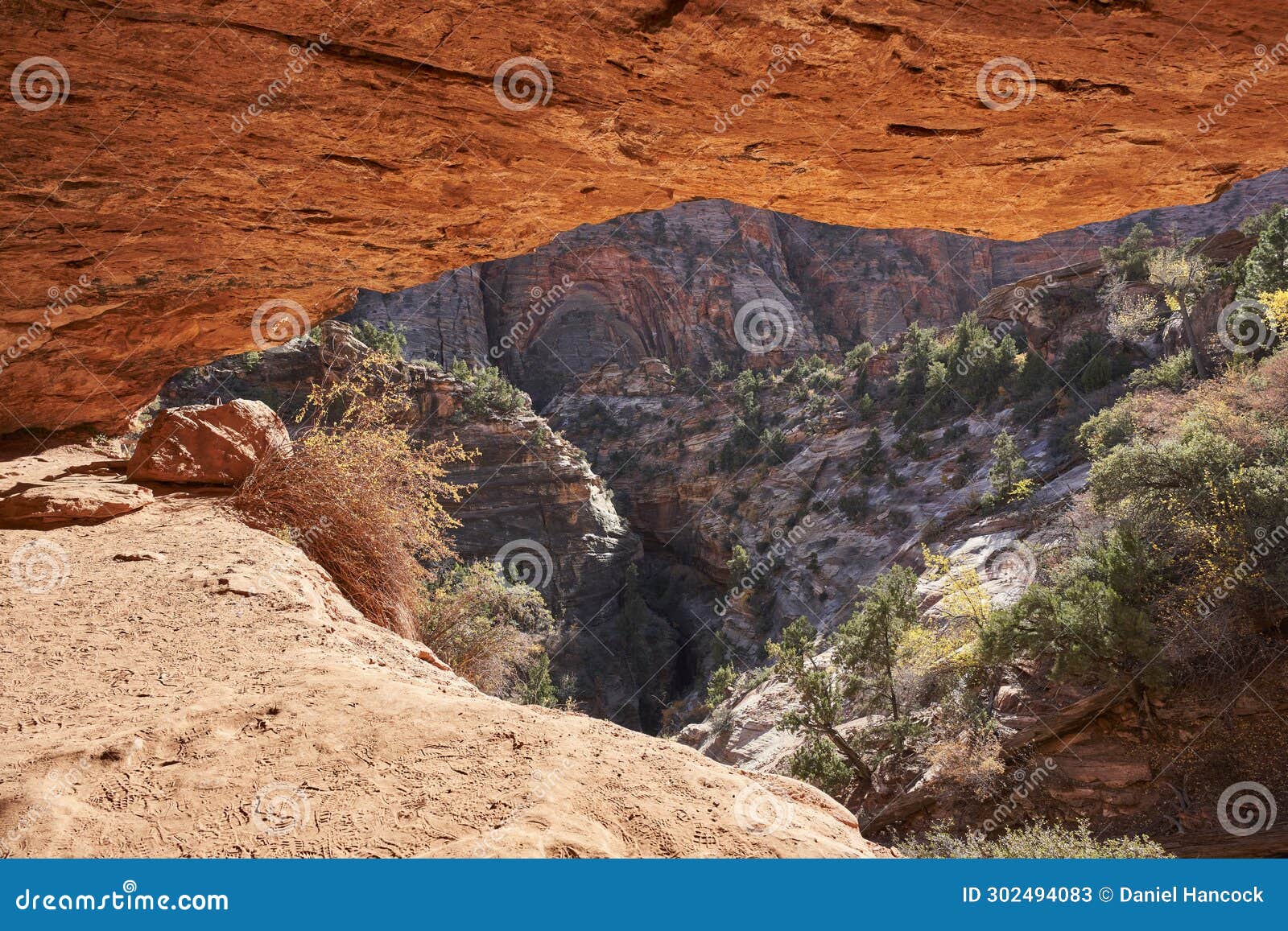 Rock Cave with Steep Drop-off Stock Image - Image of park, wilderness ...