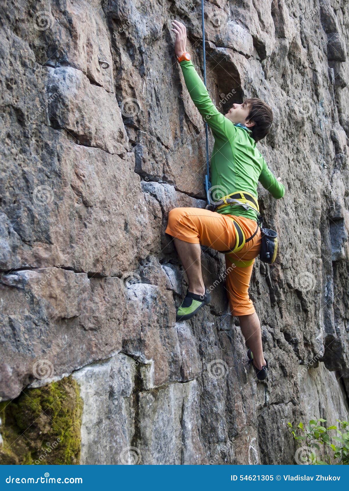 Rock Climber Climbs the Wall. Stock Image - Image of rope, fear: 54621305