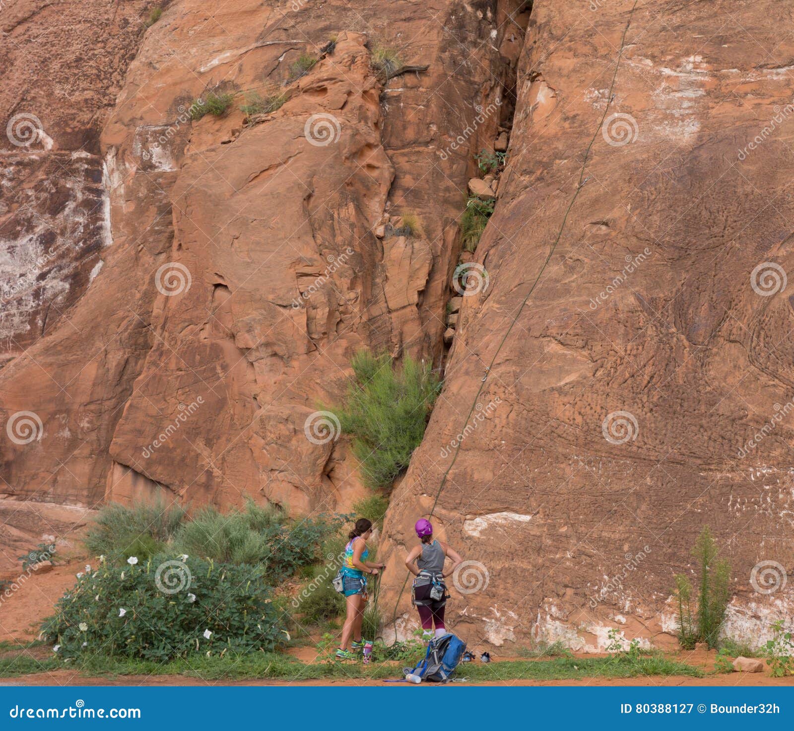 Rock-climbing in the Desert Editorial Photography - Image of equipped ...