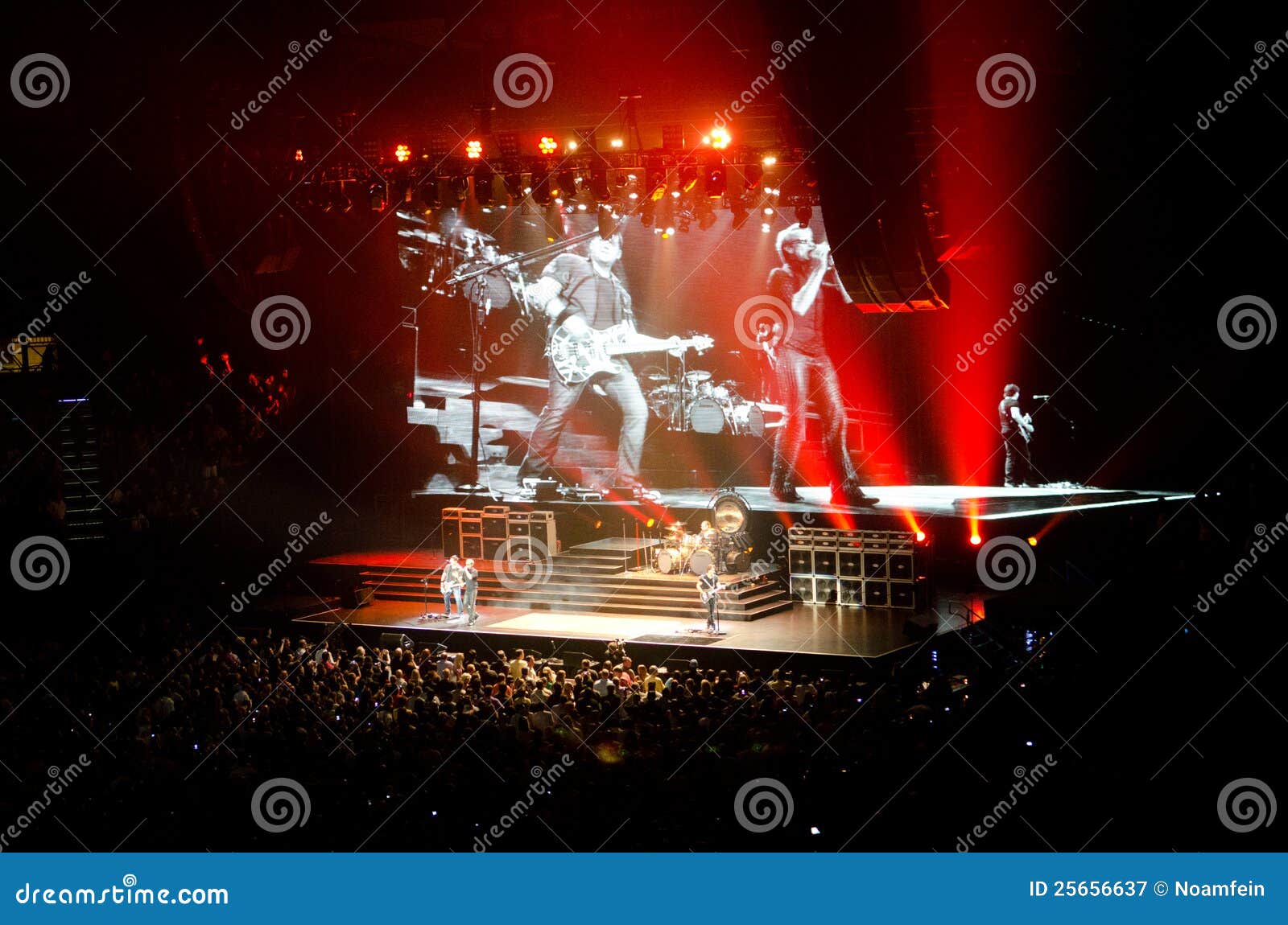 Rock Concert editorial photography. Image of nightlife - 25656637