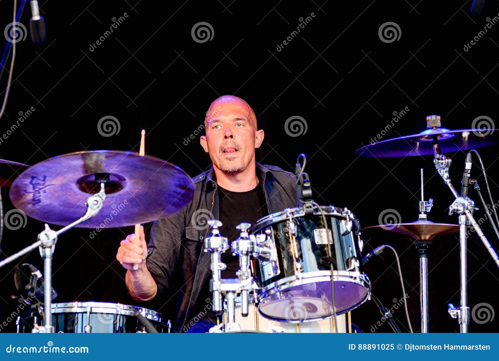 Rock drummer editorial image. Image of drumset, percussion - 88891025