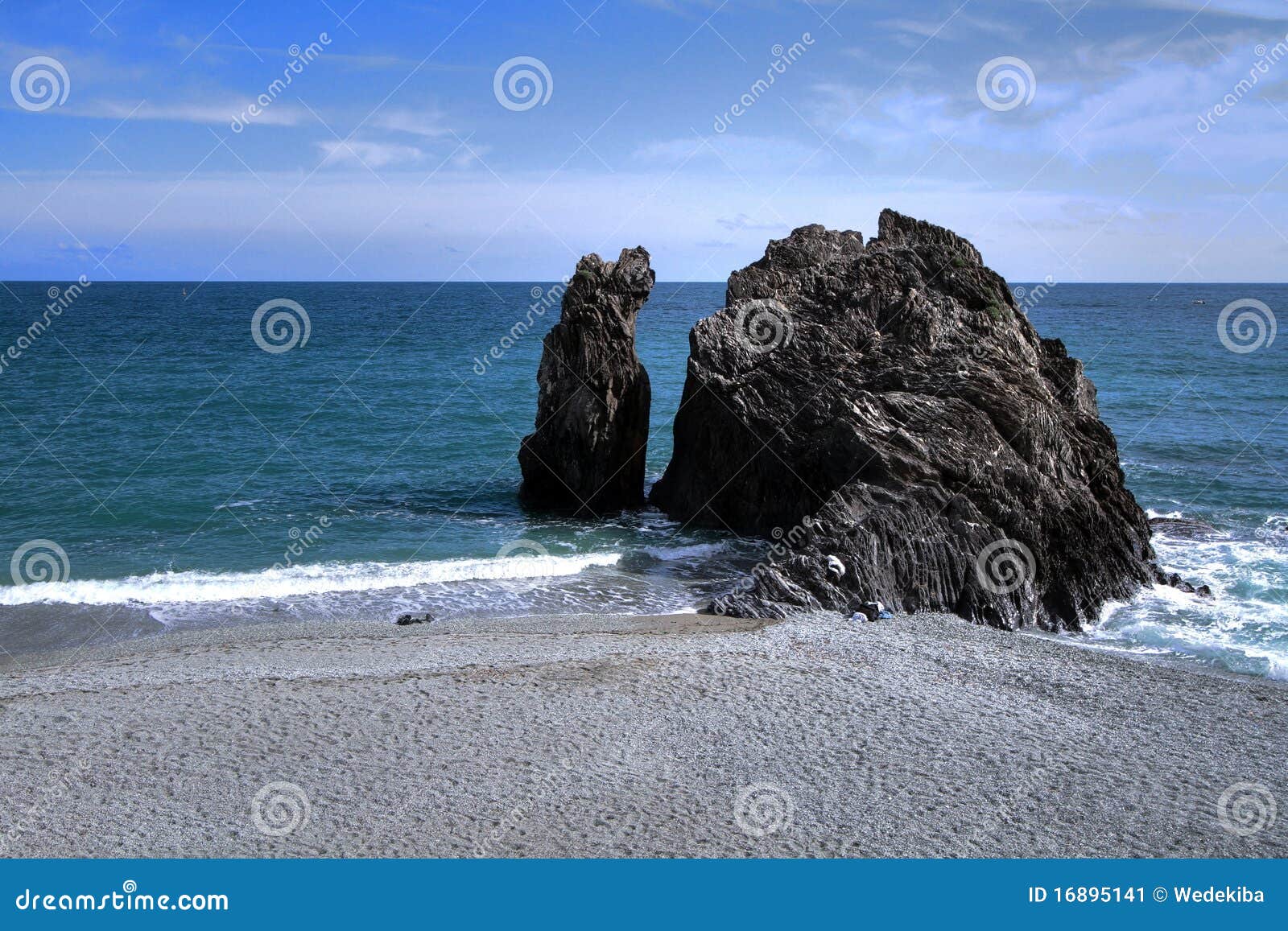 Rock Formation on Beach stock image. Image of ocean, rock - 16895141