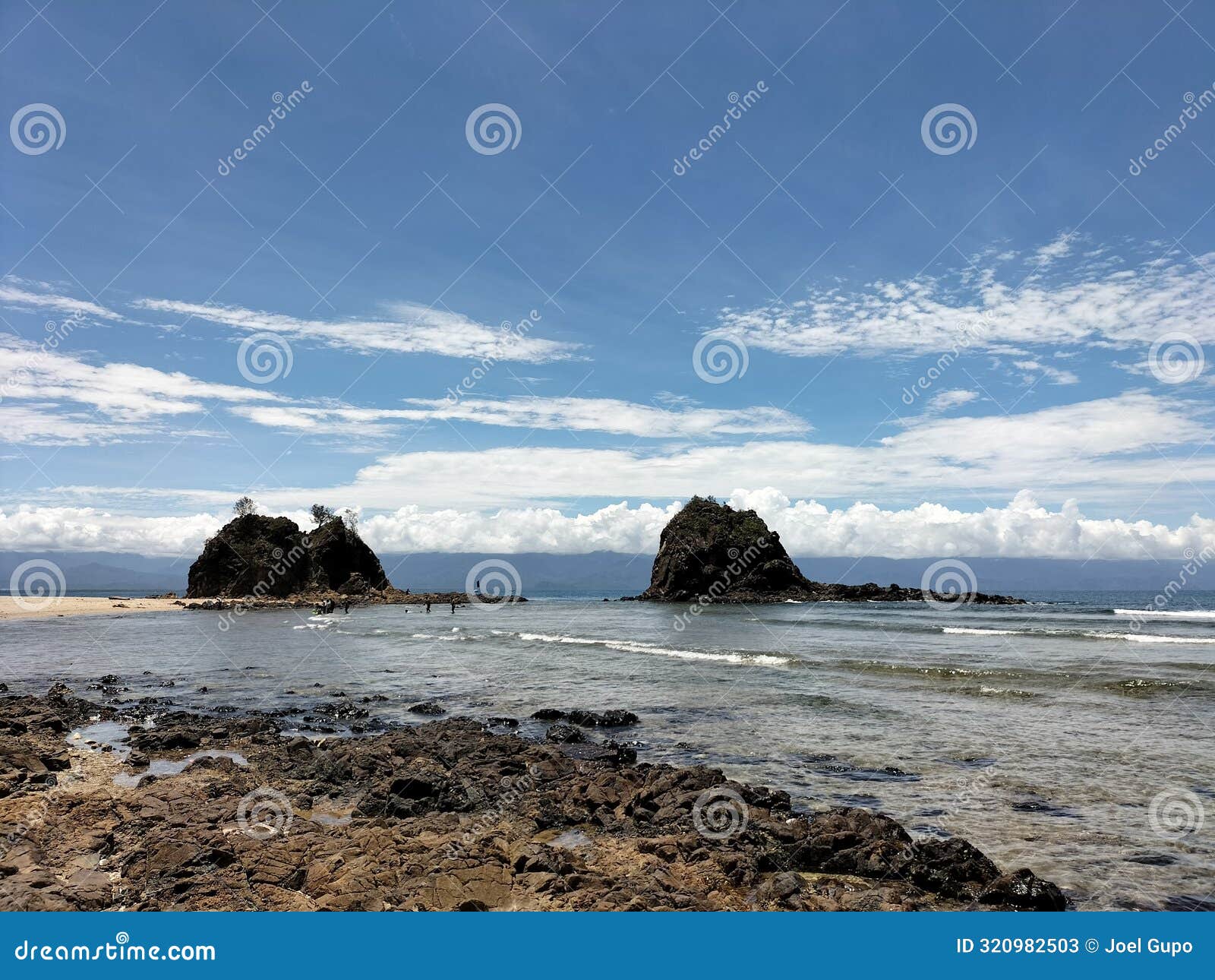 Rock Formation in the Beach Stock Image - Image of nature, summer ...