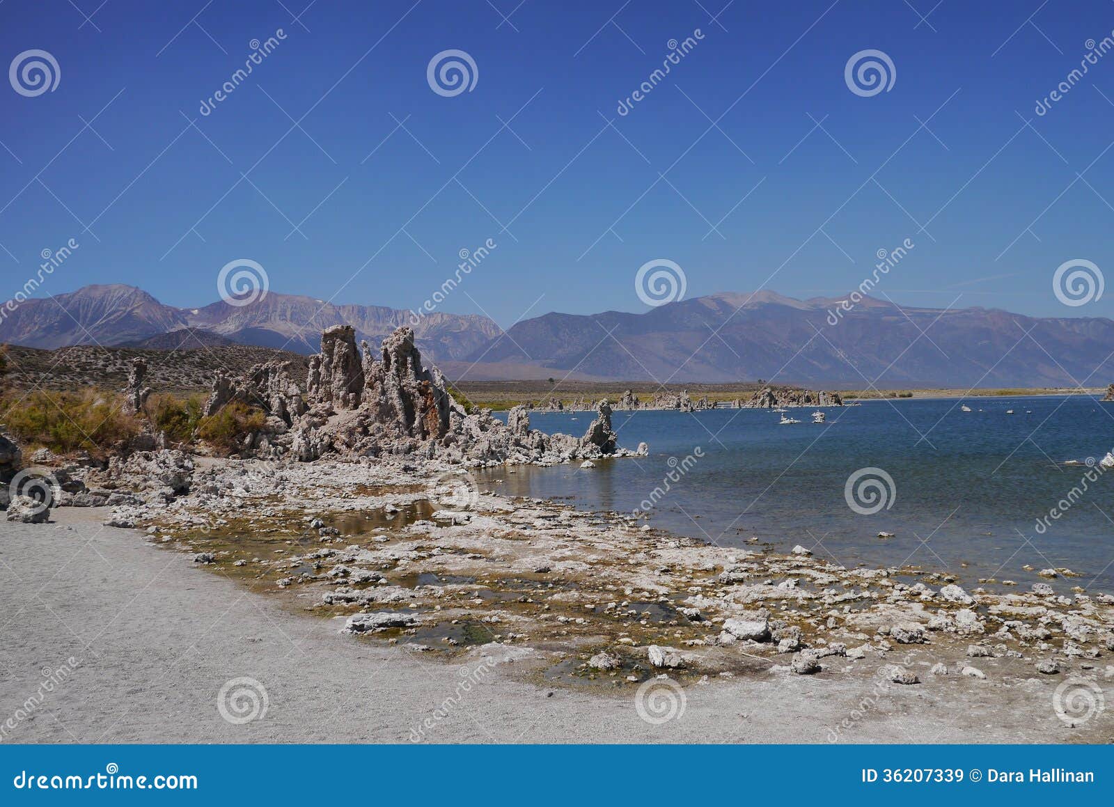 Rock formation lake mono stock image. Image of edge, mono - 36207339