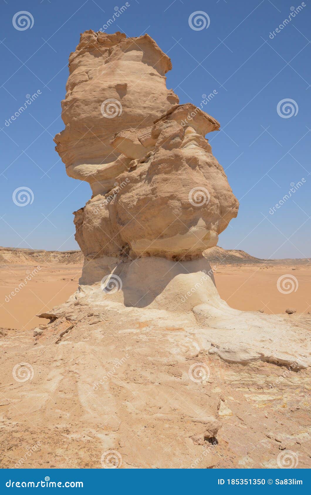 Rock formation, Oman stock photo. Image of scenery, travel - 185351350