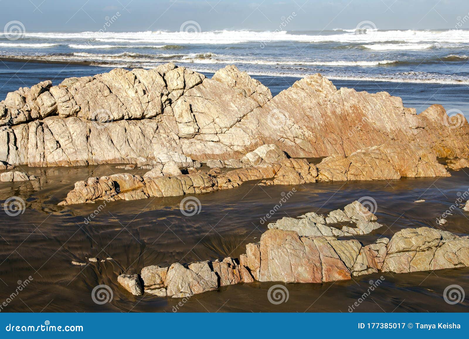 Rock Formations Ashore In The Atlantic Ocean Stock Image - Image of ...