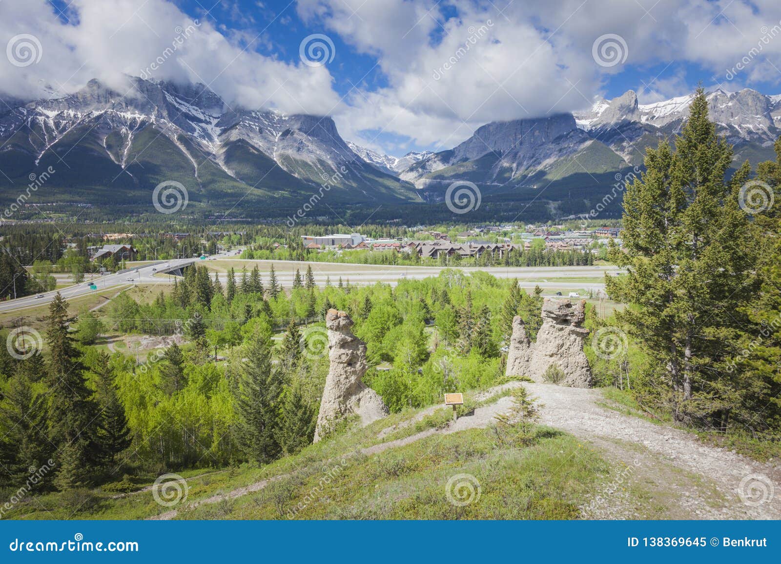 Rock formations in Canmore stock image. Image of alberta - 138369645