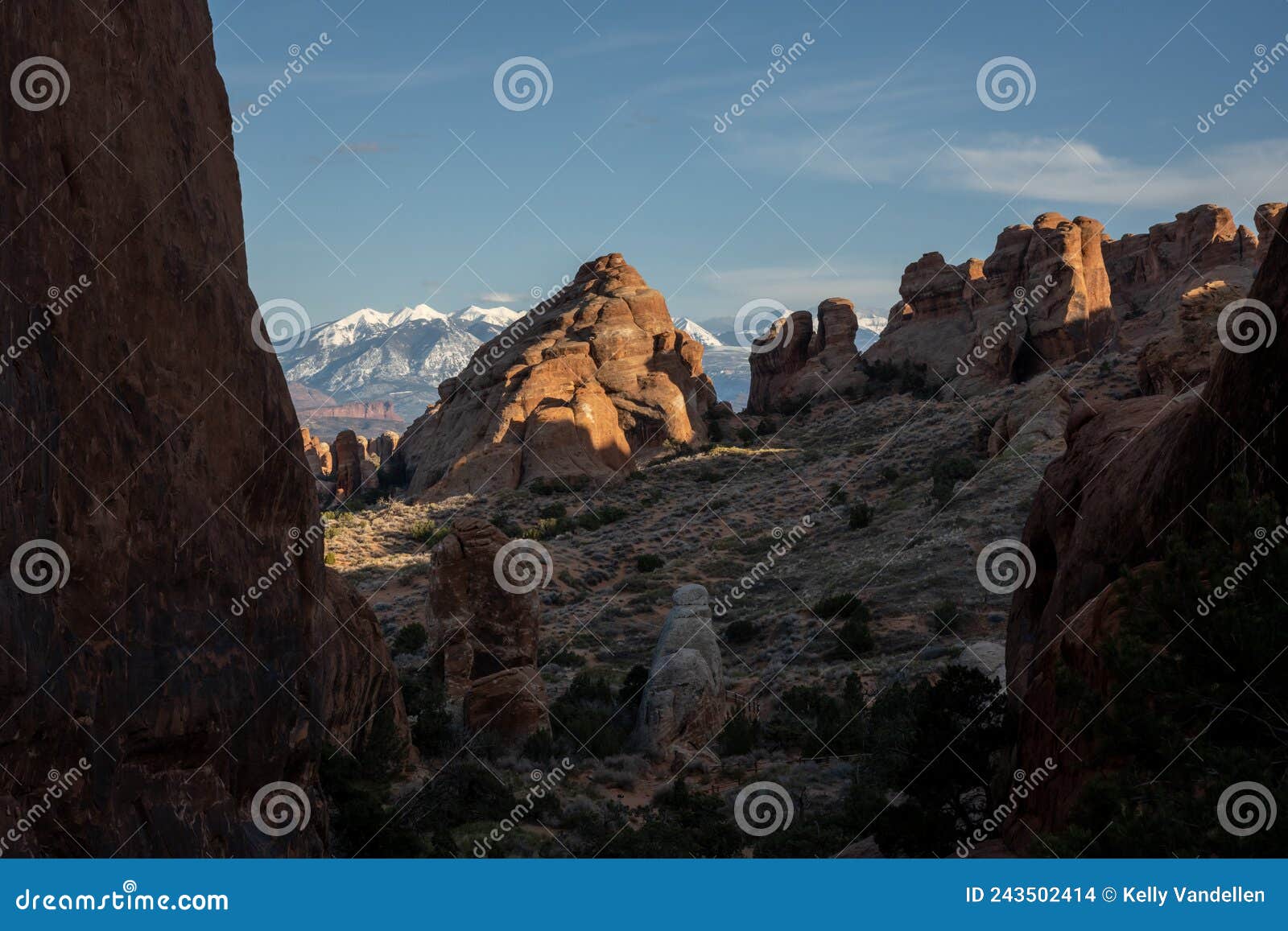 Rock Formations on the Devils Garden Loop Catch the Last Sun of the Day ...