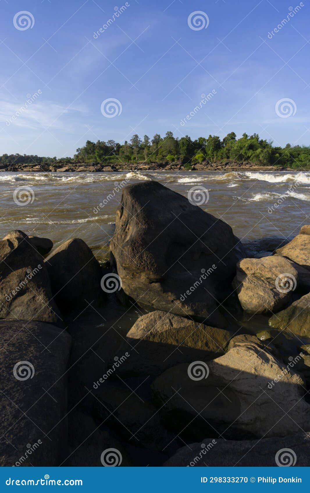 Rock Formations in Rivers and Lakes Asia Stock Photo - Image of rock ...