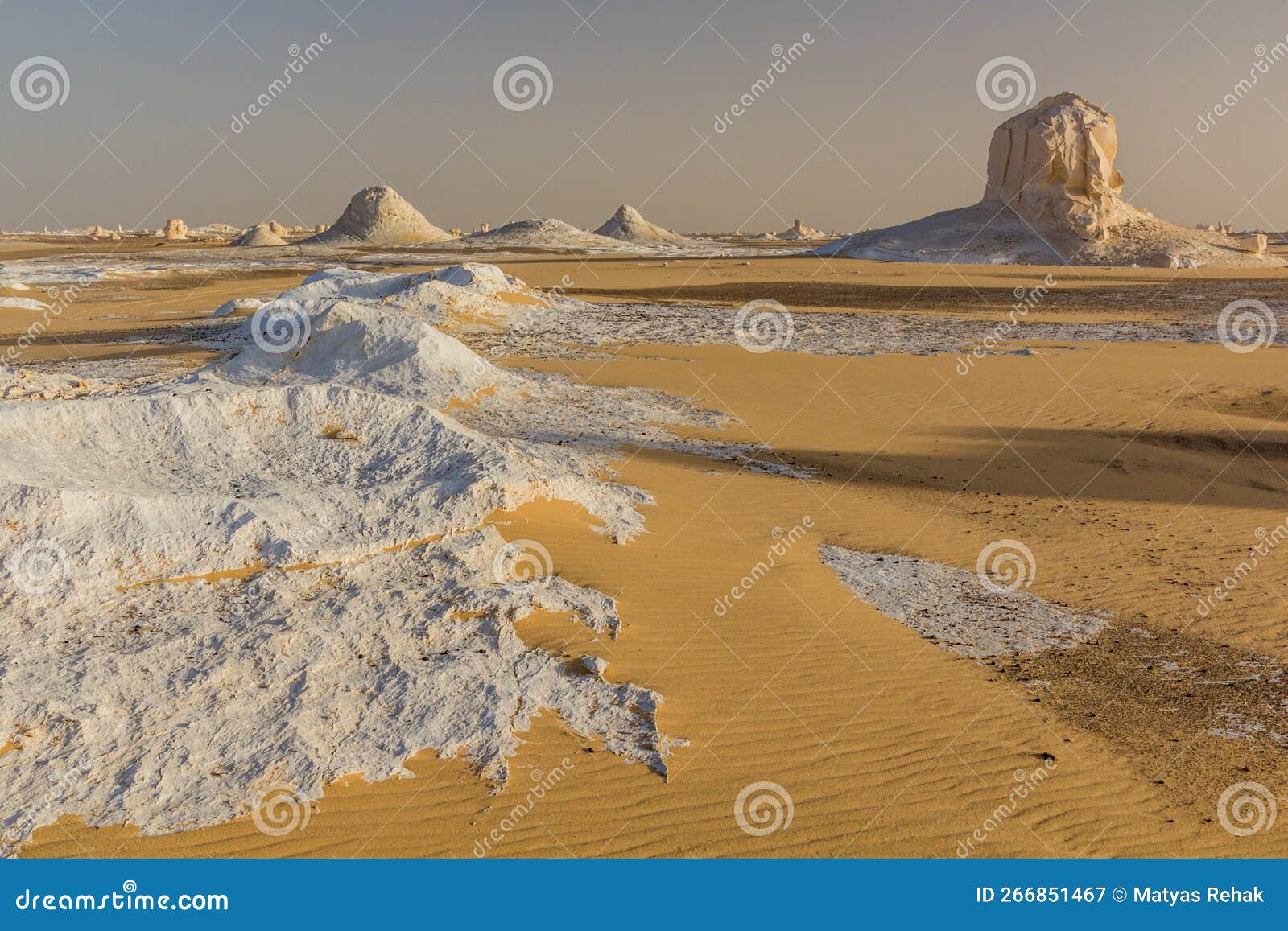 Rock Formations in the White Desert, Egy Stock Image - Image of outdoor ...