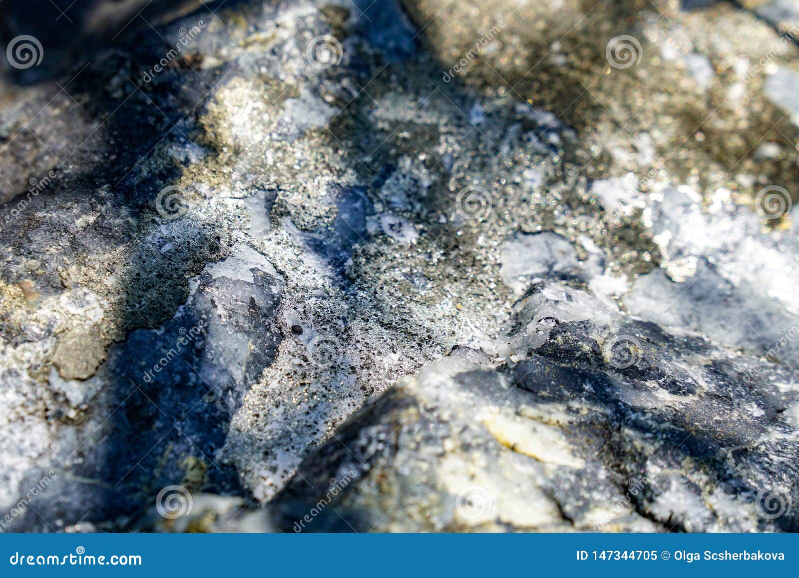 Rock Interspersed with Gold Stock Image - Image of grey, metal: 147344705