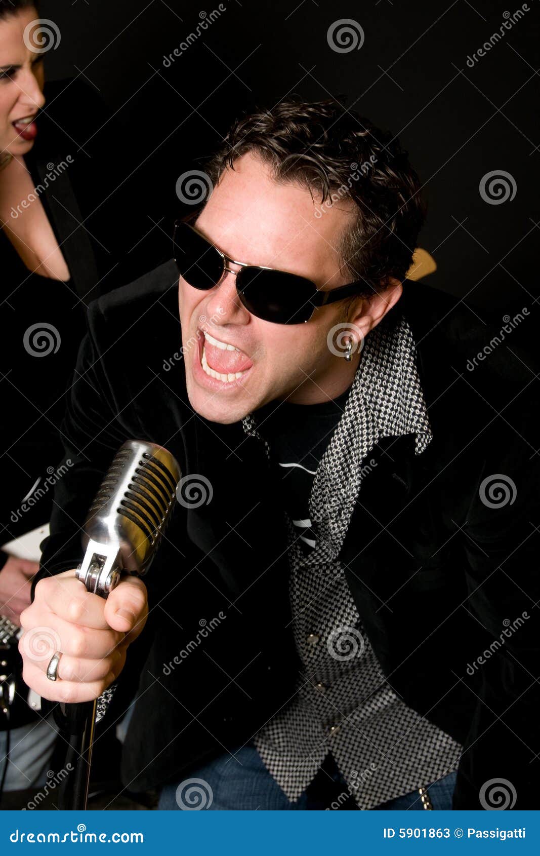 Male Lead Singer Retro Mic Stock Photos - Free & Royalty-Free Stock ...