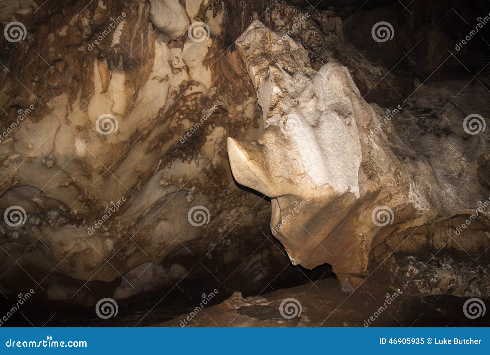Cave Rock Protrusion stock image. Image of protrusion - 46905935
