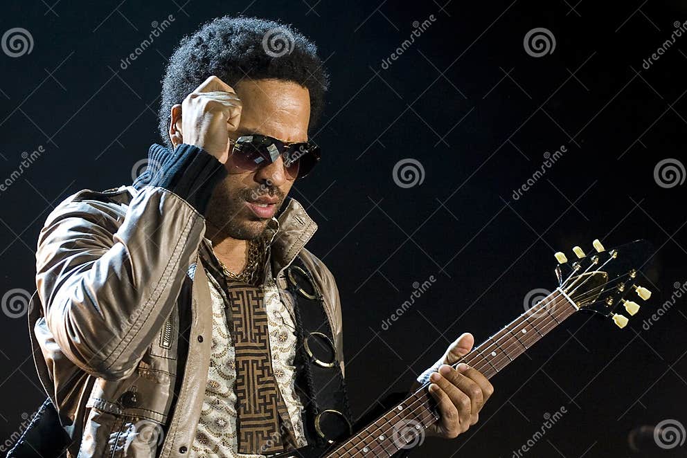 Rock Singer Lenny Kravitz at Concert Editorial Image - Image of rock ...