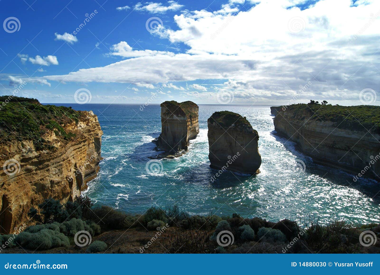 Rock stacks and sea stock photo. Image of australian - 14880030