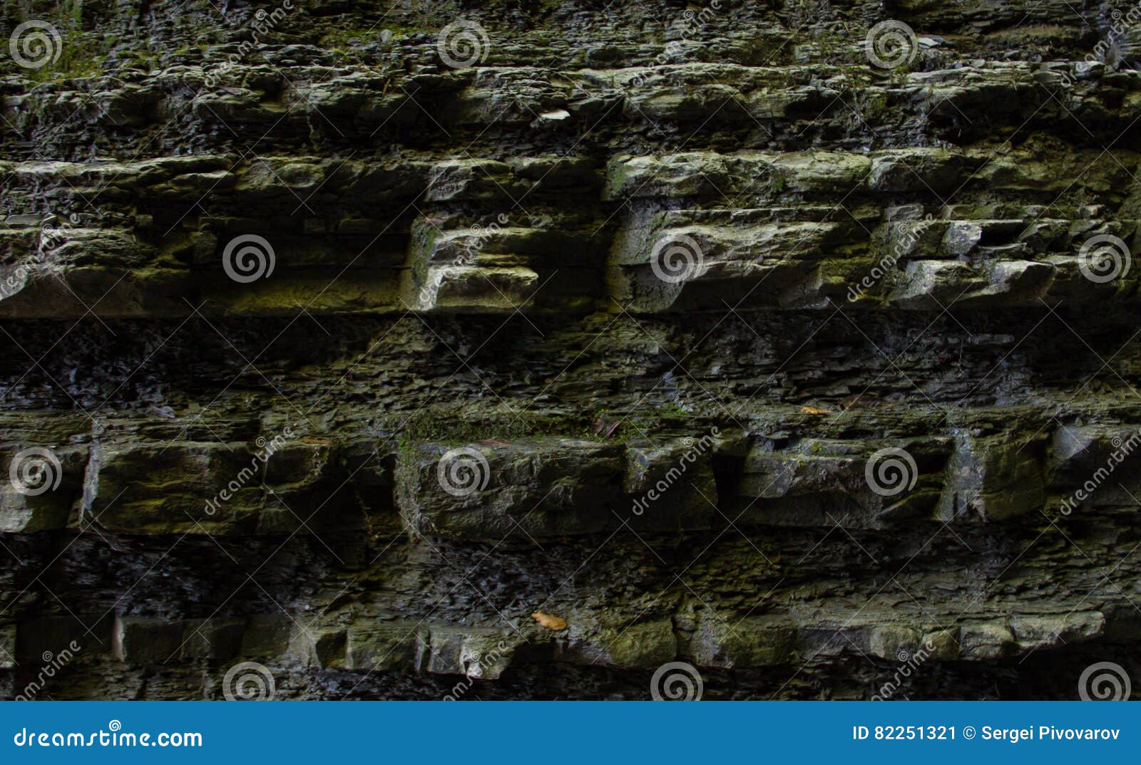 Rock Wall in an Old Deep Well Stock Image - Image of pattern, barrier ...