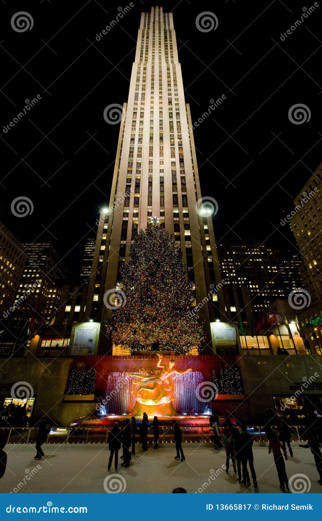 Rockefeller Center editorial photography. Image of locations - 13665817