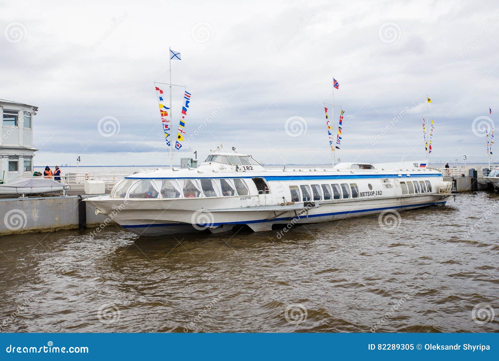 Rocket Boat on the Neva River Editorial Image - Image of center, cruise ...