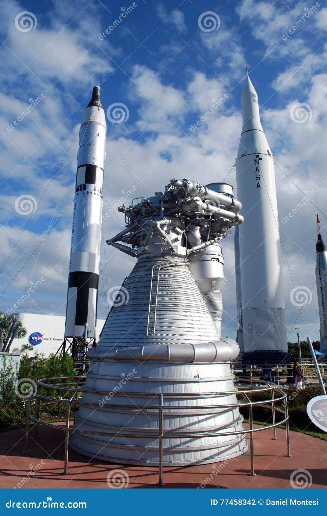 Rocket Engine editorial photography. Image of sits, engine - 77458342