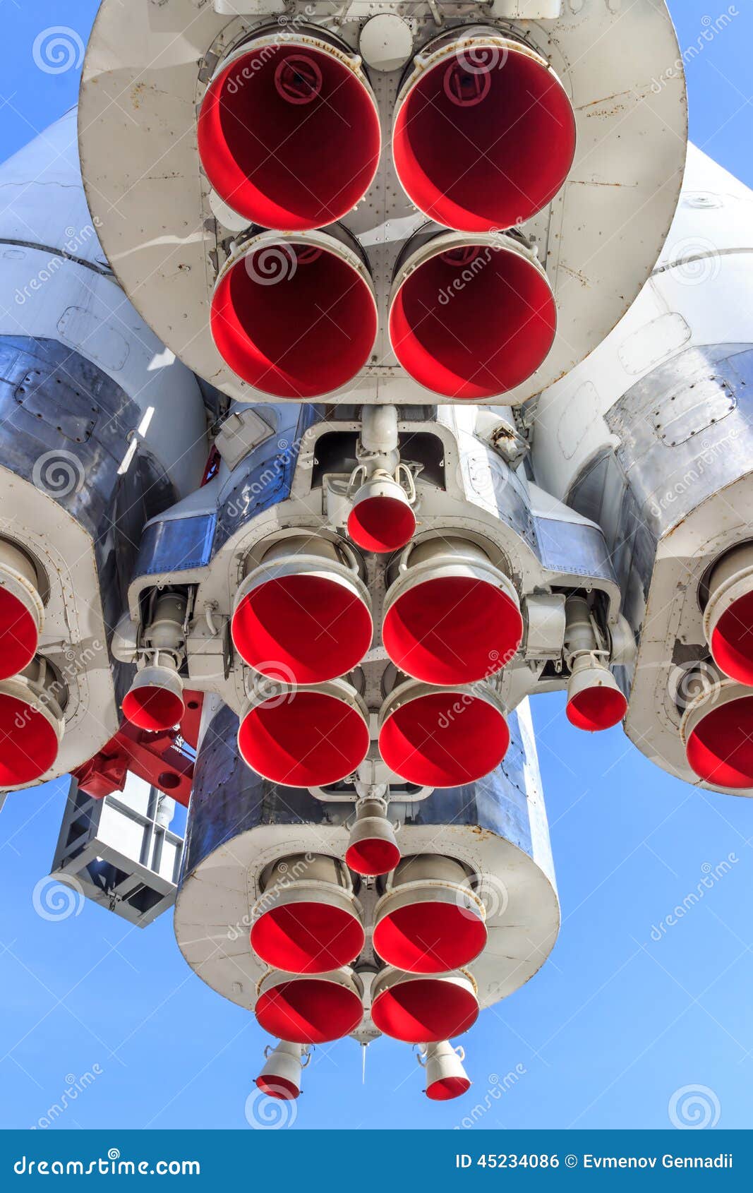 Rocket, Espacio, Motores Espaciales Foto editorial - Imagen de ciudad ...