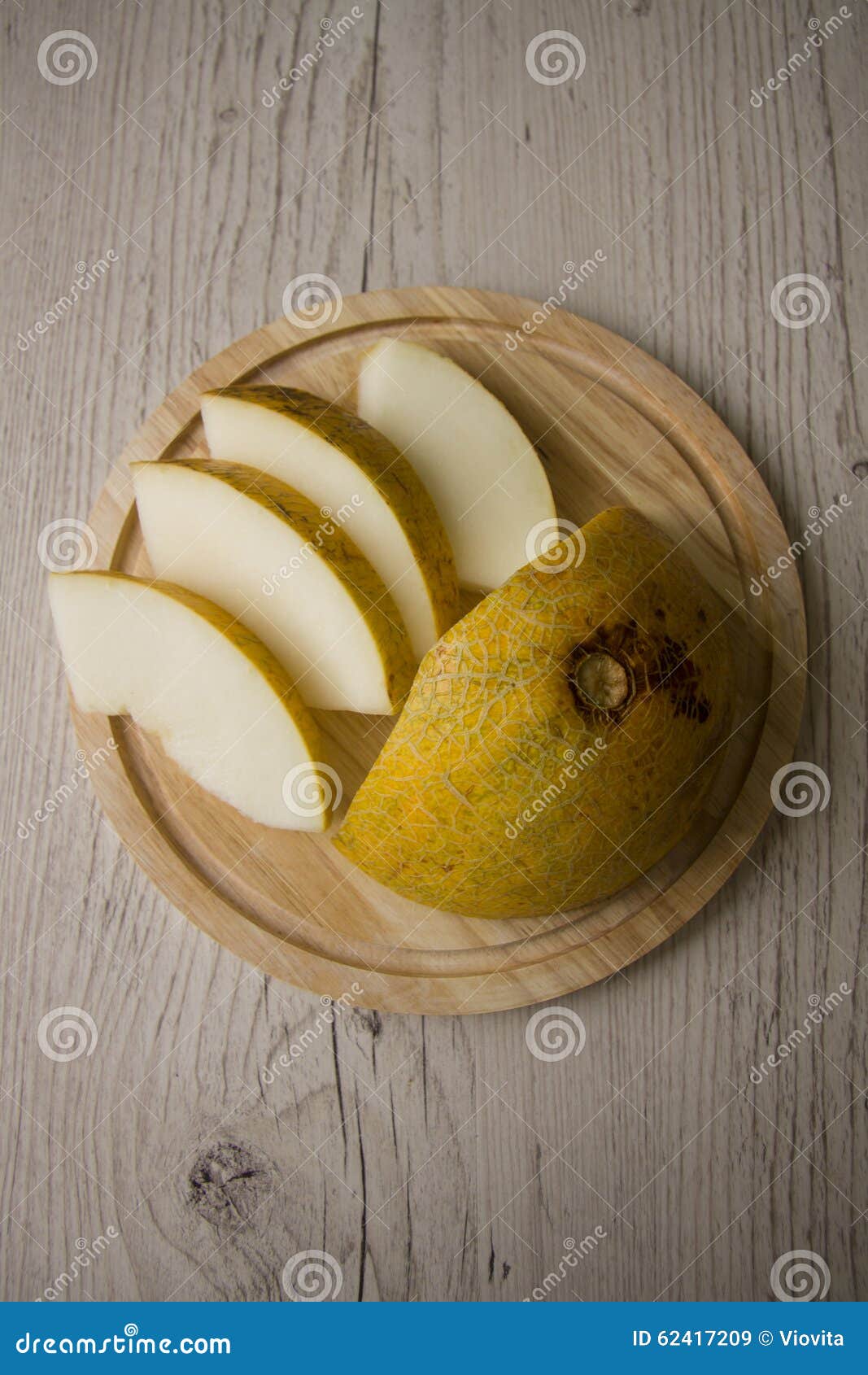 Rockmelon cut in pieces stock image. Image of delicious - 62417209