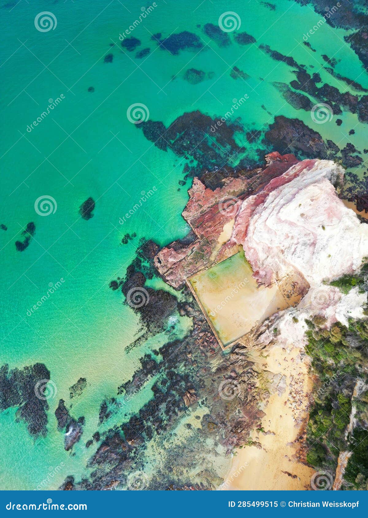 Rockpool in the ocean stock image. Image of pool, rockpool - 285499515