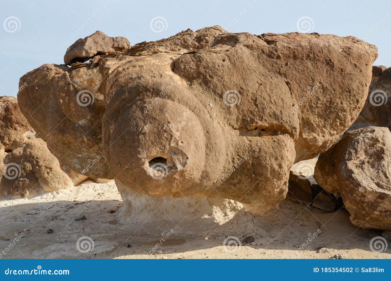 Rock formation, Oman stock photo. Image of east, khalid - 185354502