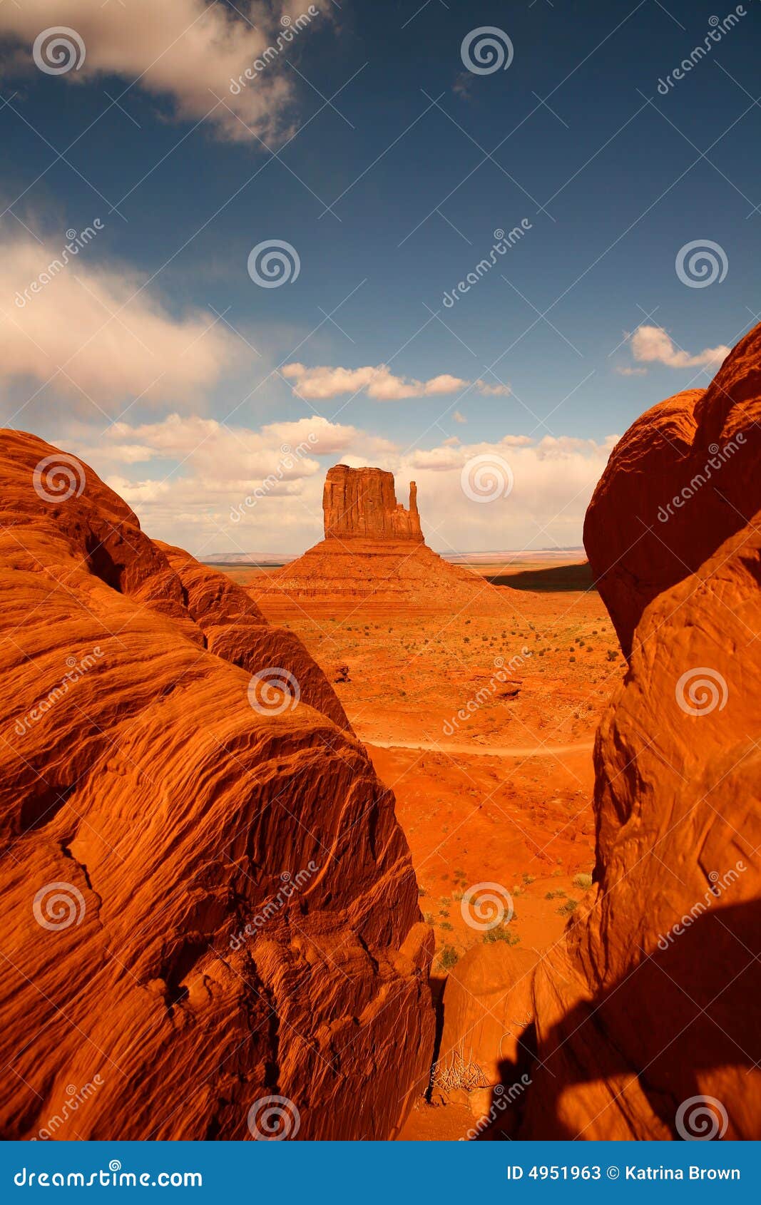 Between Rocks in Monument Valley Arizona Stock Image - Image of ...