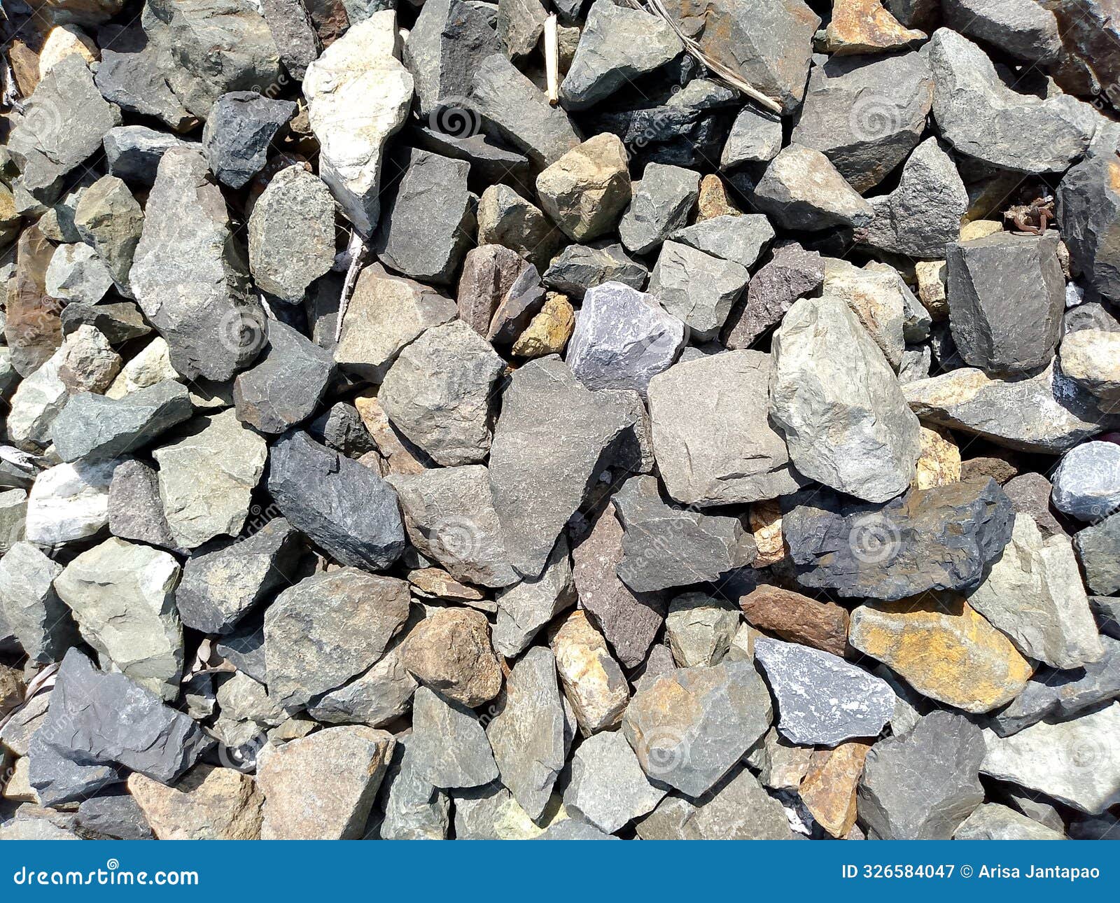 Rocks are Naturally Occurring Solids. Which is a Mixture Made from the ...