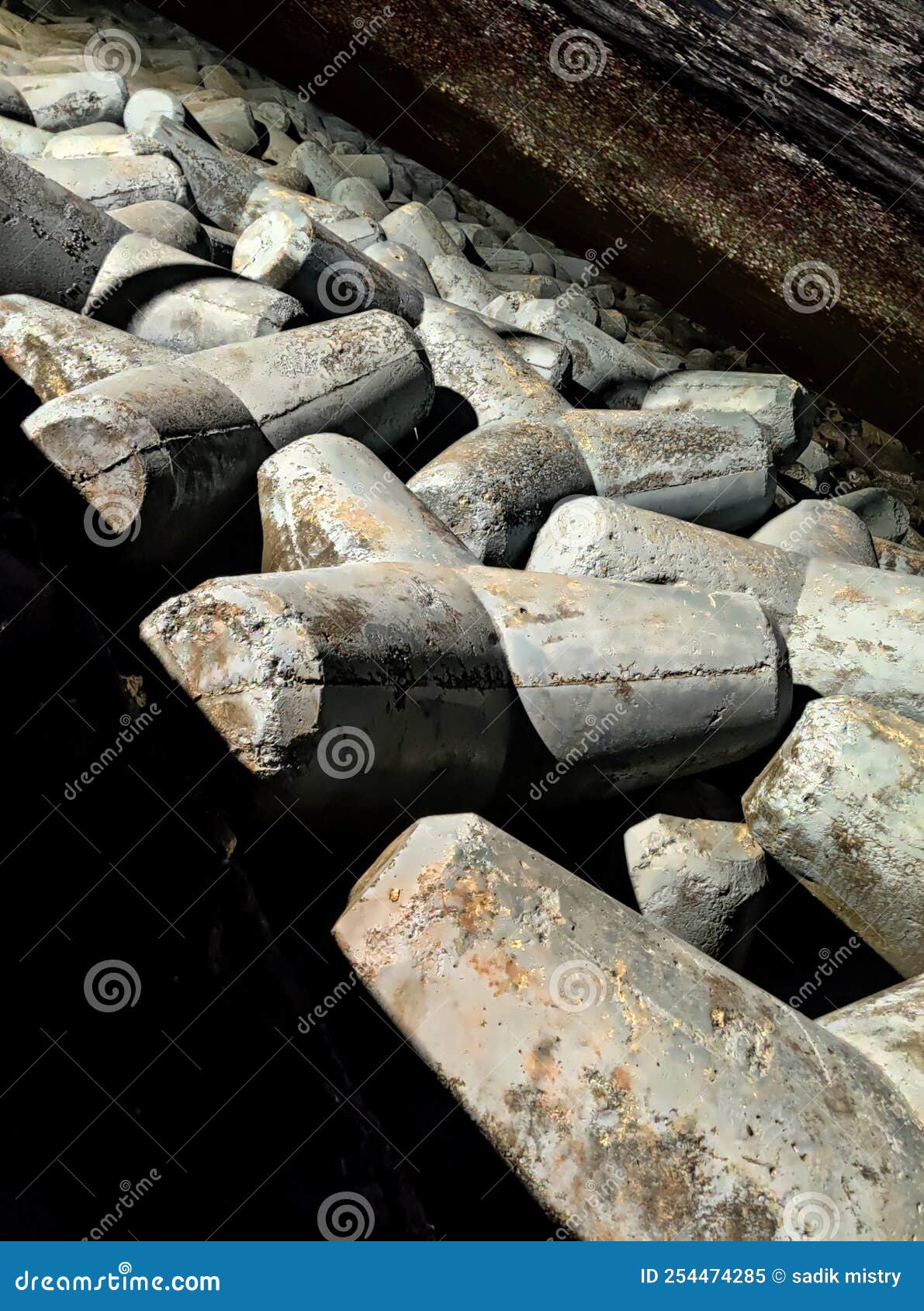 ROCKS SEASIDE stock image. Image of rocks, mumbai, unique - 254474285