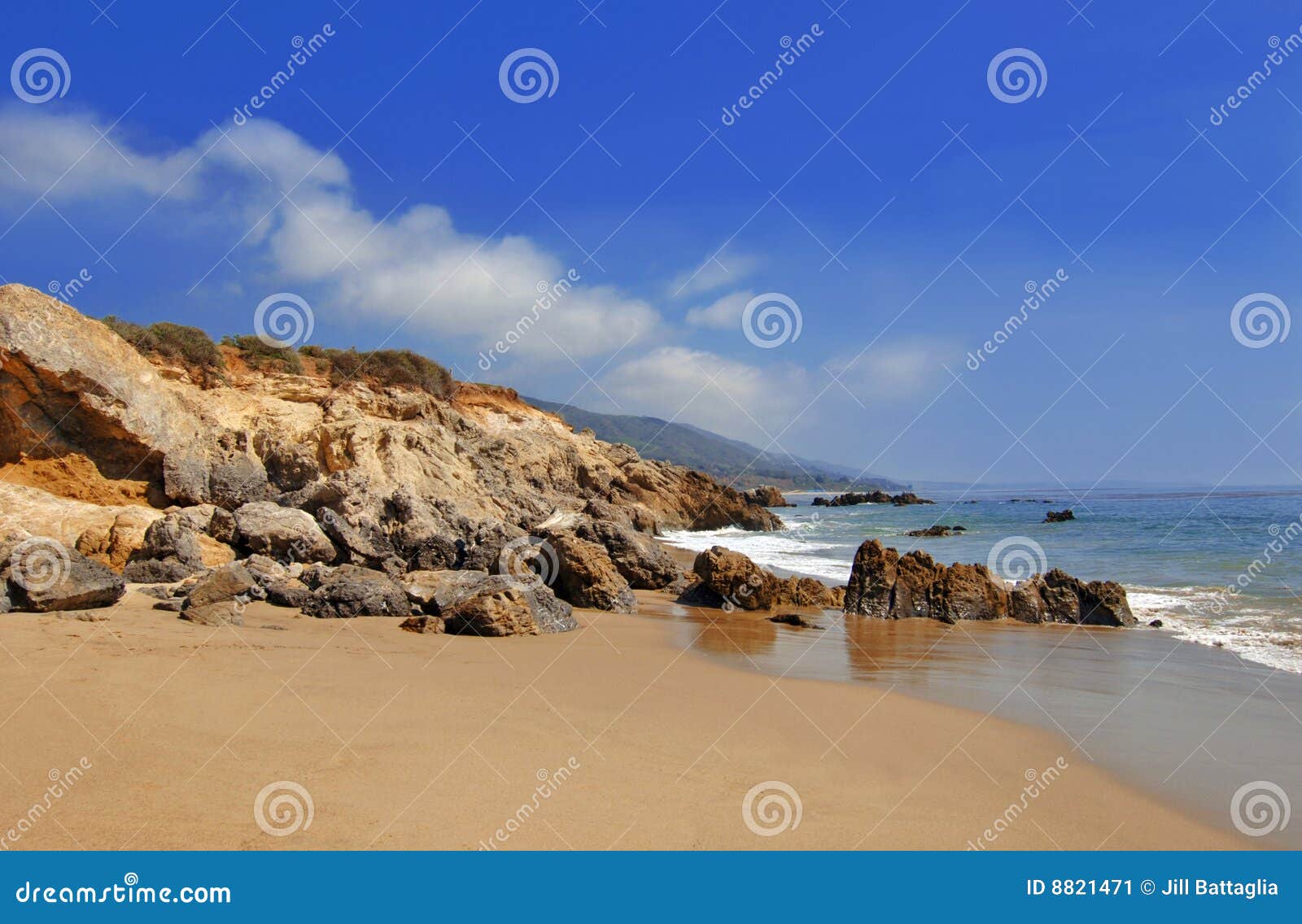 Rocky Beach in Malibu California Stock Image - Image of surf, cliff ...