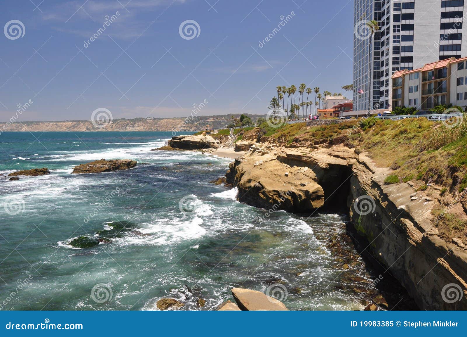 Rocky coast of La Jolla stock image. Image of postcard - 19983385