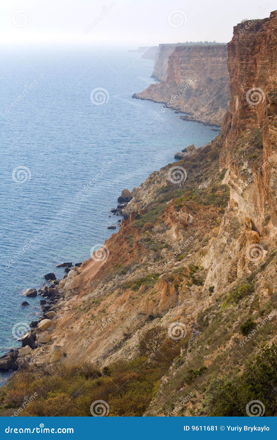Rocky coast view stock image. Image of summer, steep, crimea - 9611681
