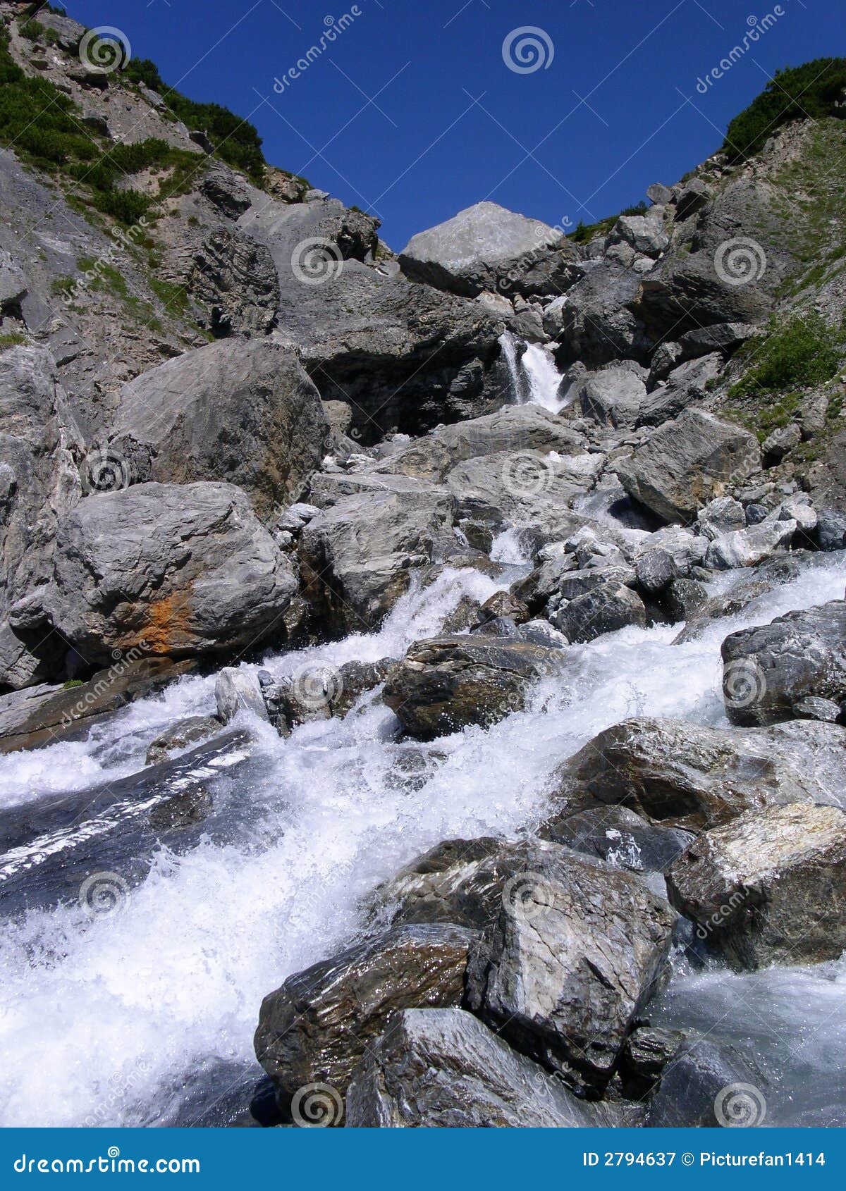 Rocky Creek 3 stock image. Image of rocky, flowing, travelling - 2794637