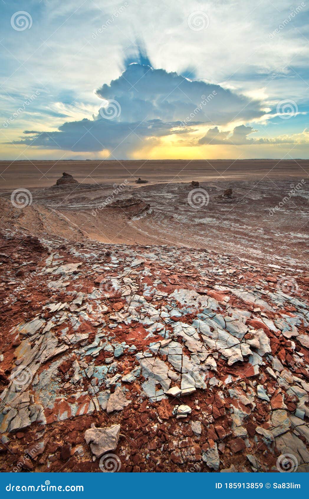 Rocky Desert & Geological Landscape in Oman Stock Image - Image of ...