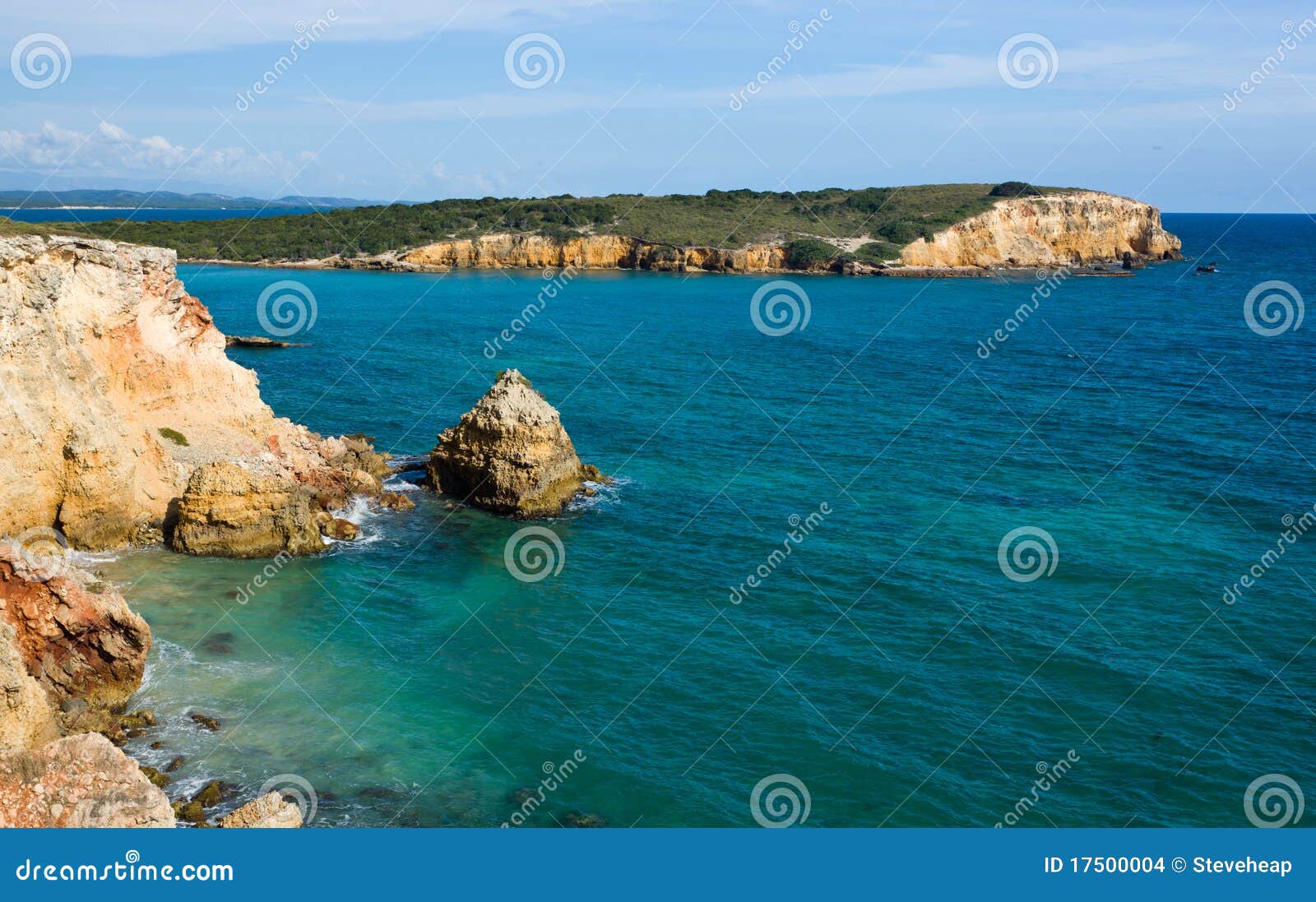 Rocky Headland Off Puerto Rico Stock Photo - Image of cabo, horizon ...