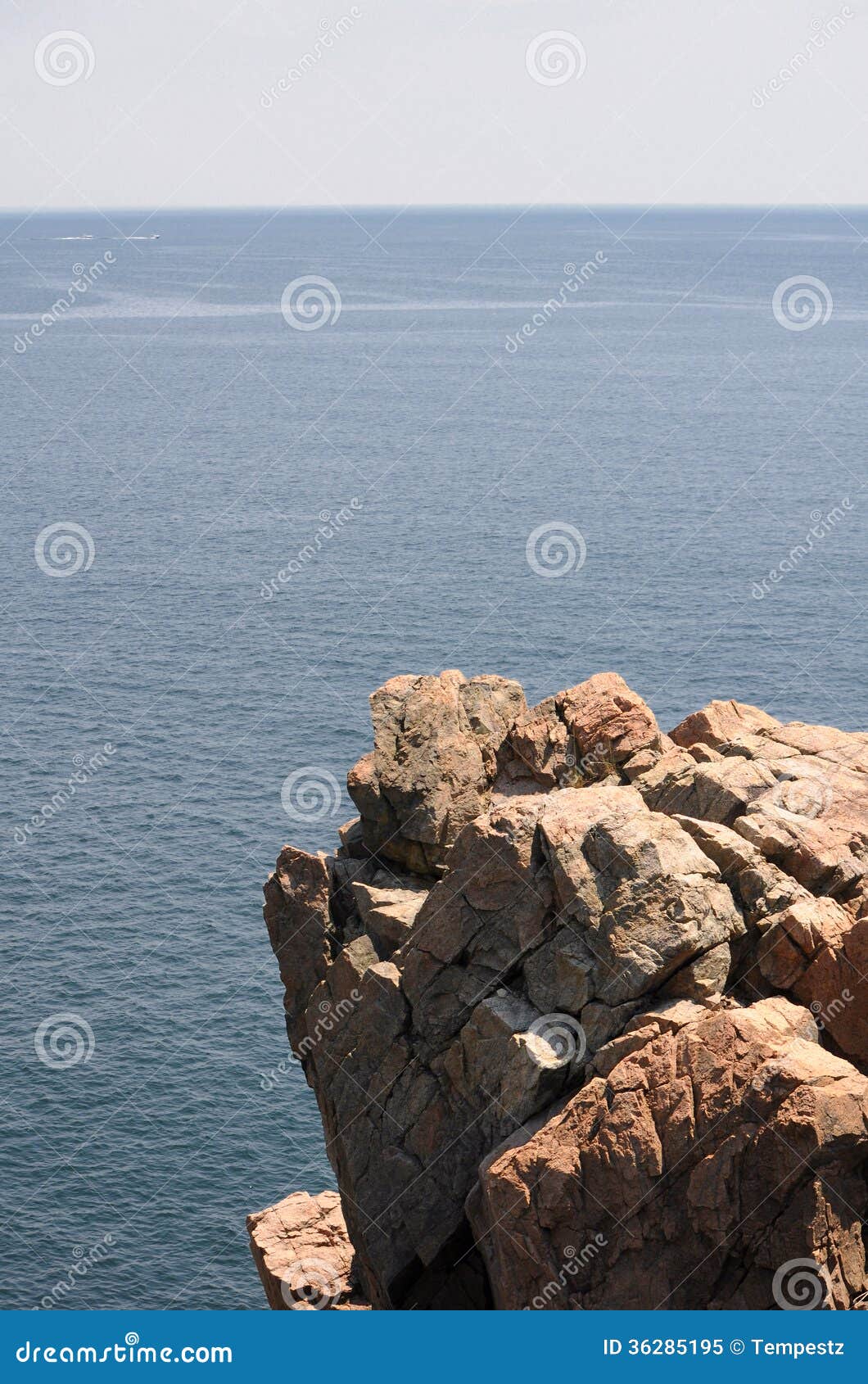 Rocky ledge stock image. Image of outdoors, landscape - 36285195
