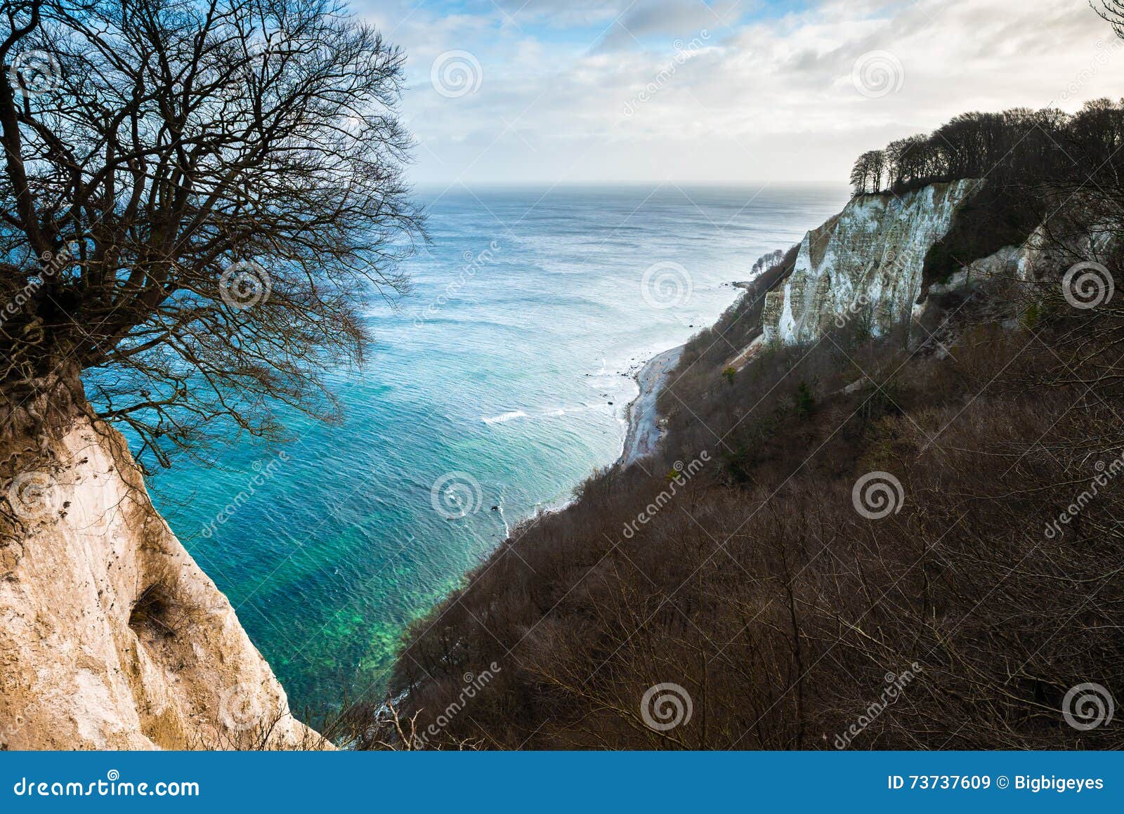 Rocky ledges on the cliffs stock image. Image of landscape - 73737609