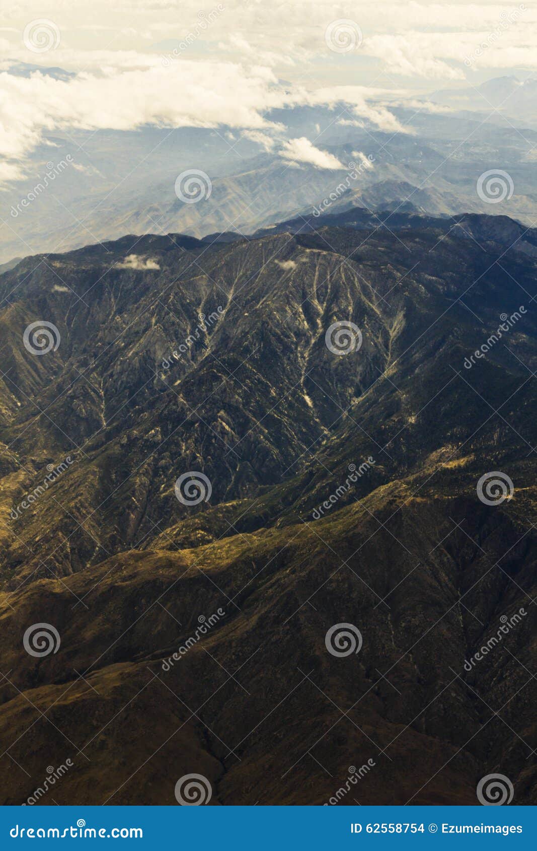 Rocky Mountains Aerial View Foto de archivo - Imagen de horizonte ...