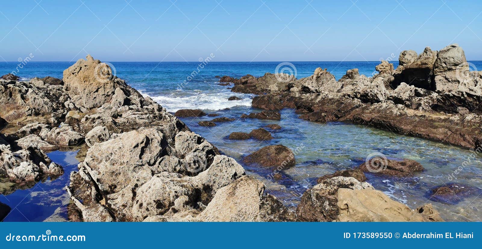 Rocky Ocean Beach stock photo. Image of wavecrash, rocky - 173589550