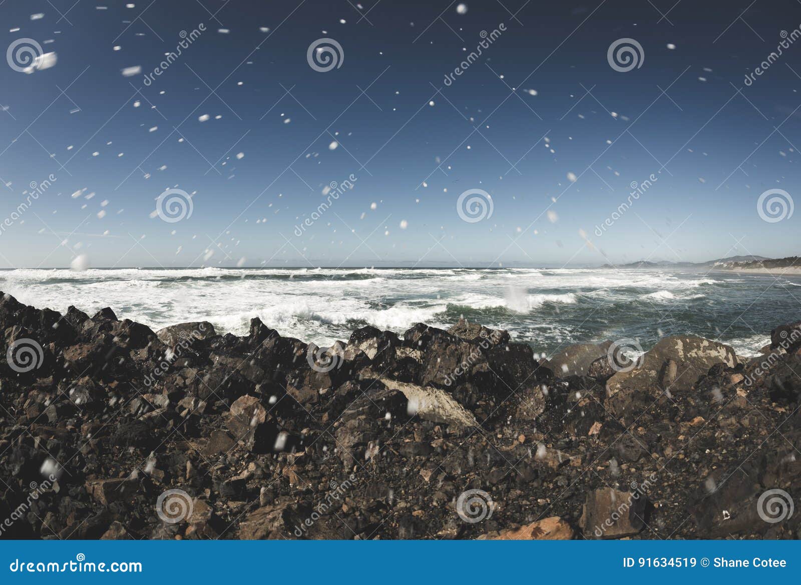 Rocky Ocean Shoreline stock image. Image of sand, rock - 91634519