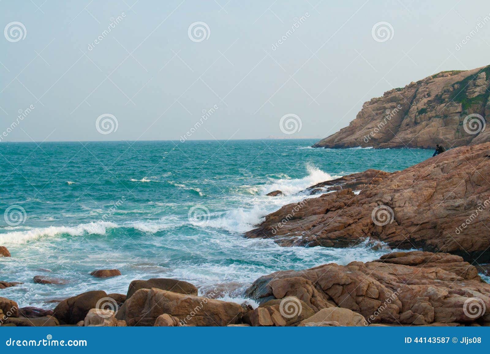 Rocky splashy waves stock image. Image of mountain, rocks - 44143587